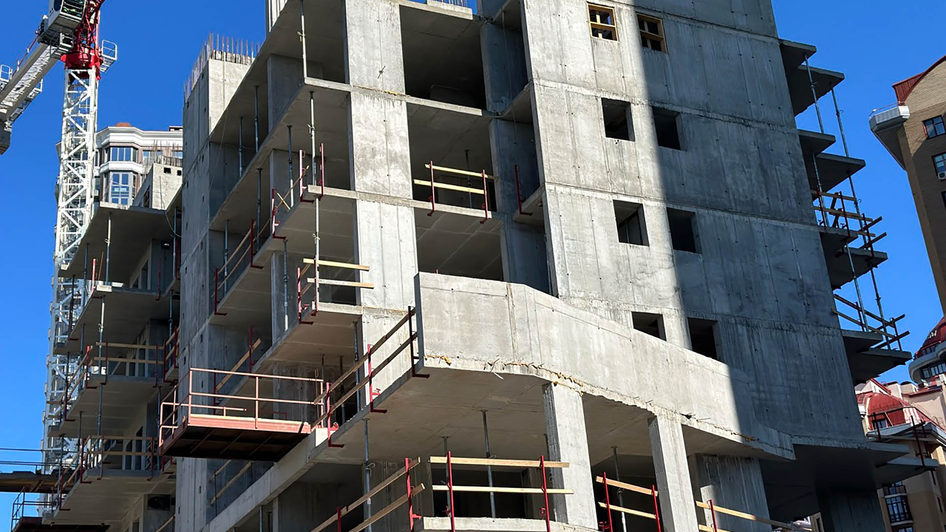 Construction progress of RC Maxima Residence